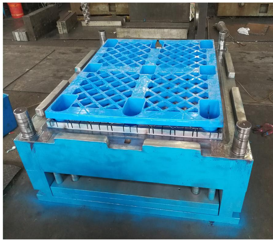 Plastic Pallet Manufacturing Process