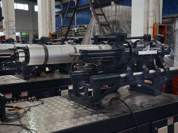 Plastic toy making machine - Haichen